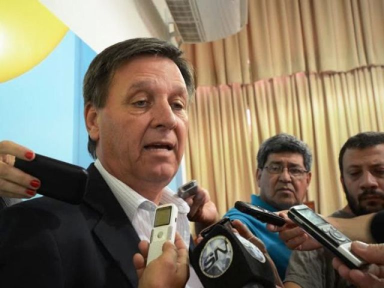 Un tema que reflota: el precio del boleto | Diariamente Neuquén ...